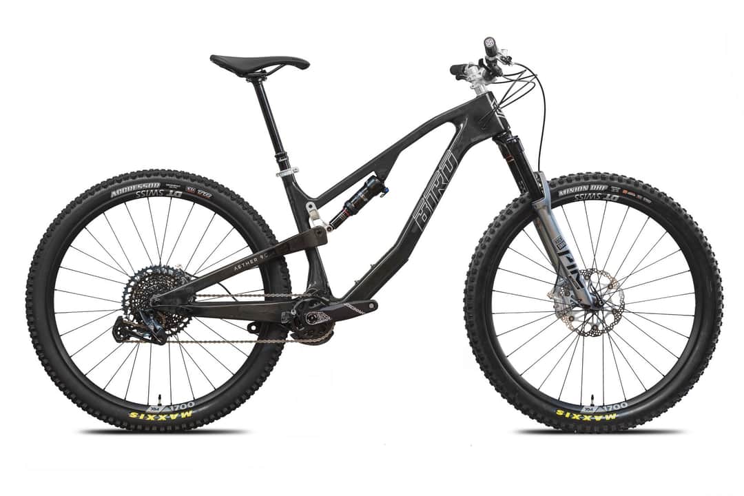 Ny bird i plast, Aether 9 C | Happyride